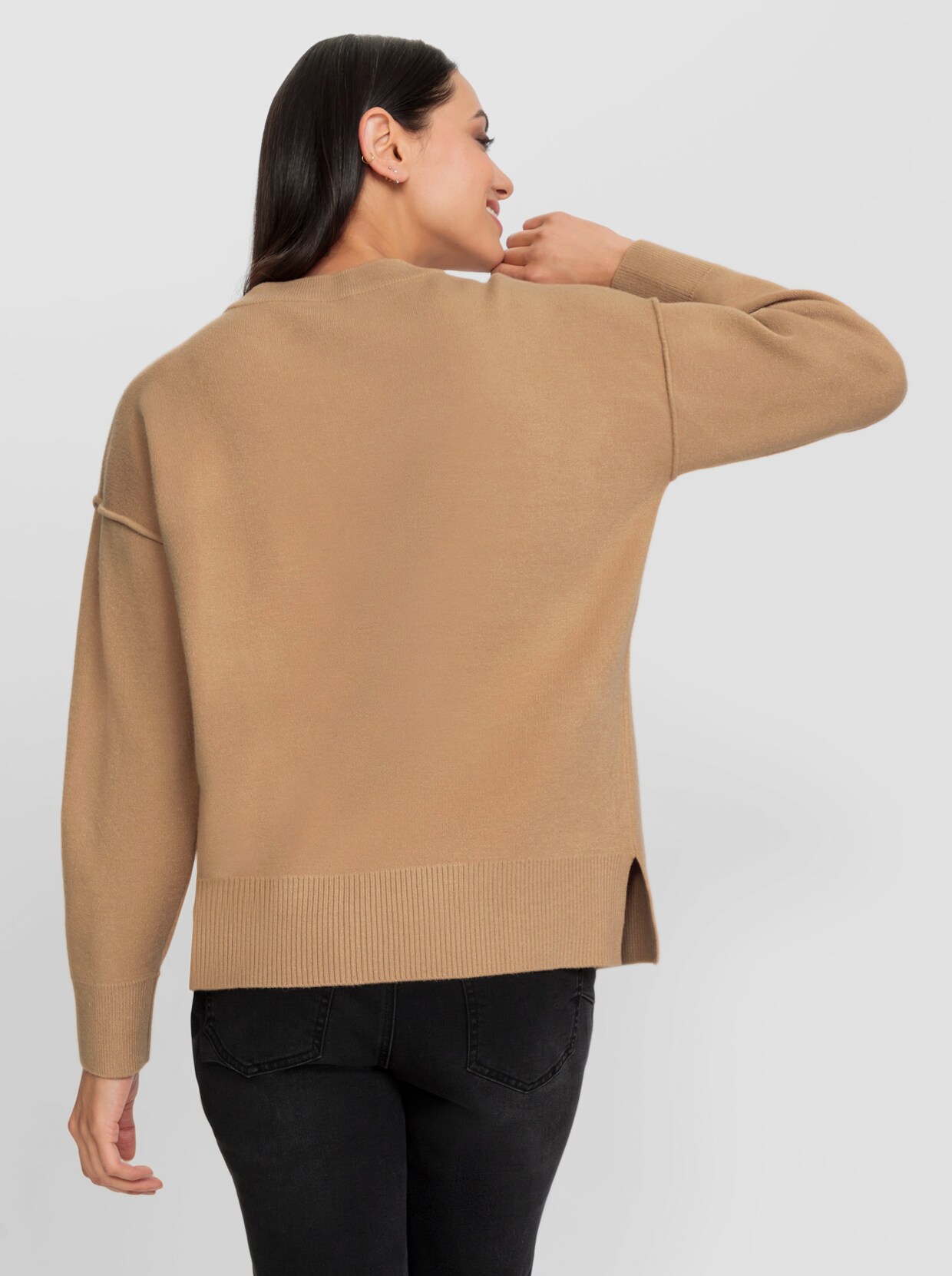 heine Pullover in camel | heine