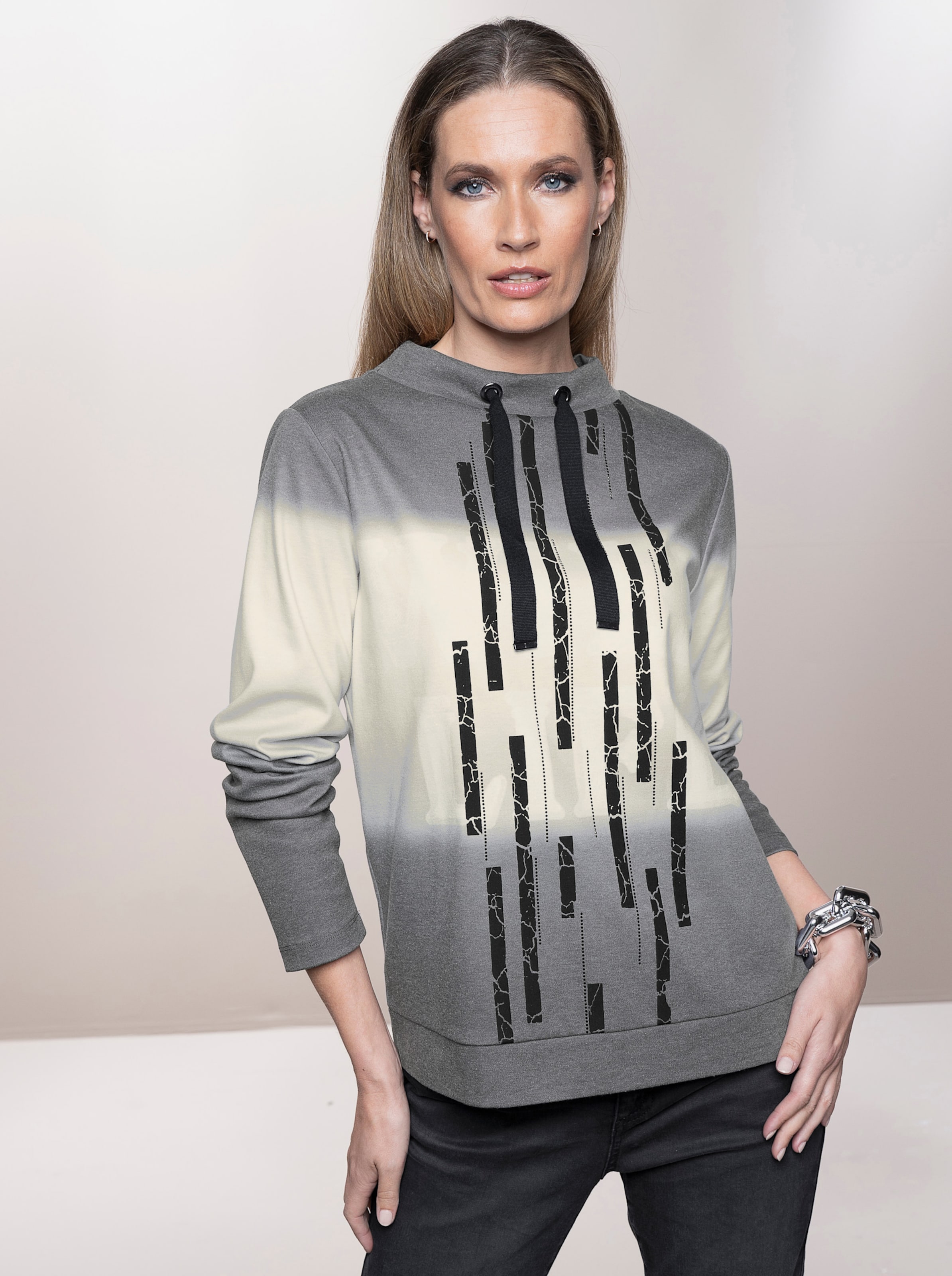 heine Sweatshirt in grau-champagner-bedruckt | heine