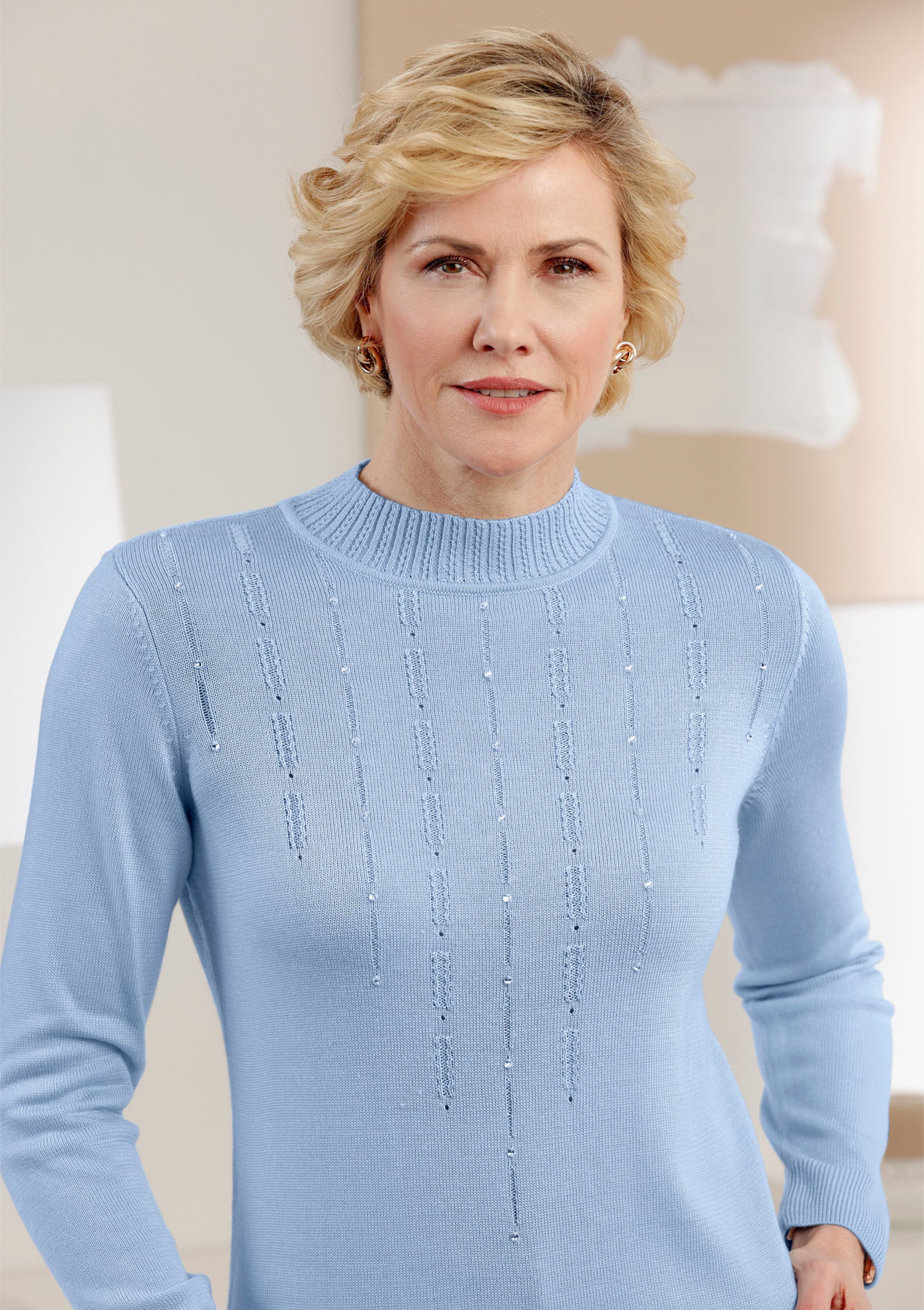 Stehkragenpullover in eisblau | Witt