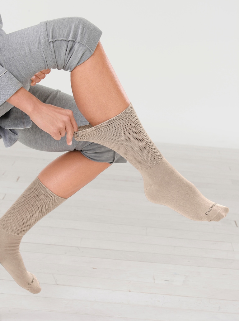 Camano Strumpor i beige | Your Look... for less!