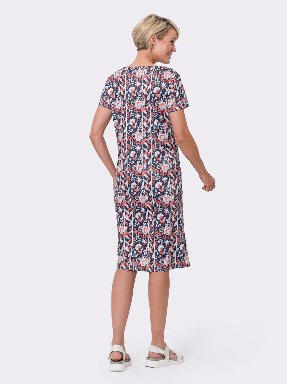 Žerzejové šaty s kapsami ve švu v barvě námořnická modrá-oranžová ...