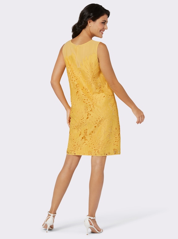 Spitzenkleid in gelb | heine