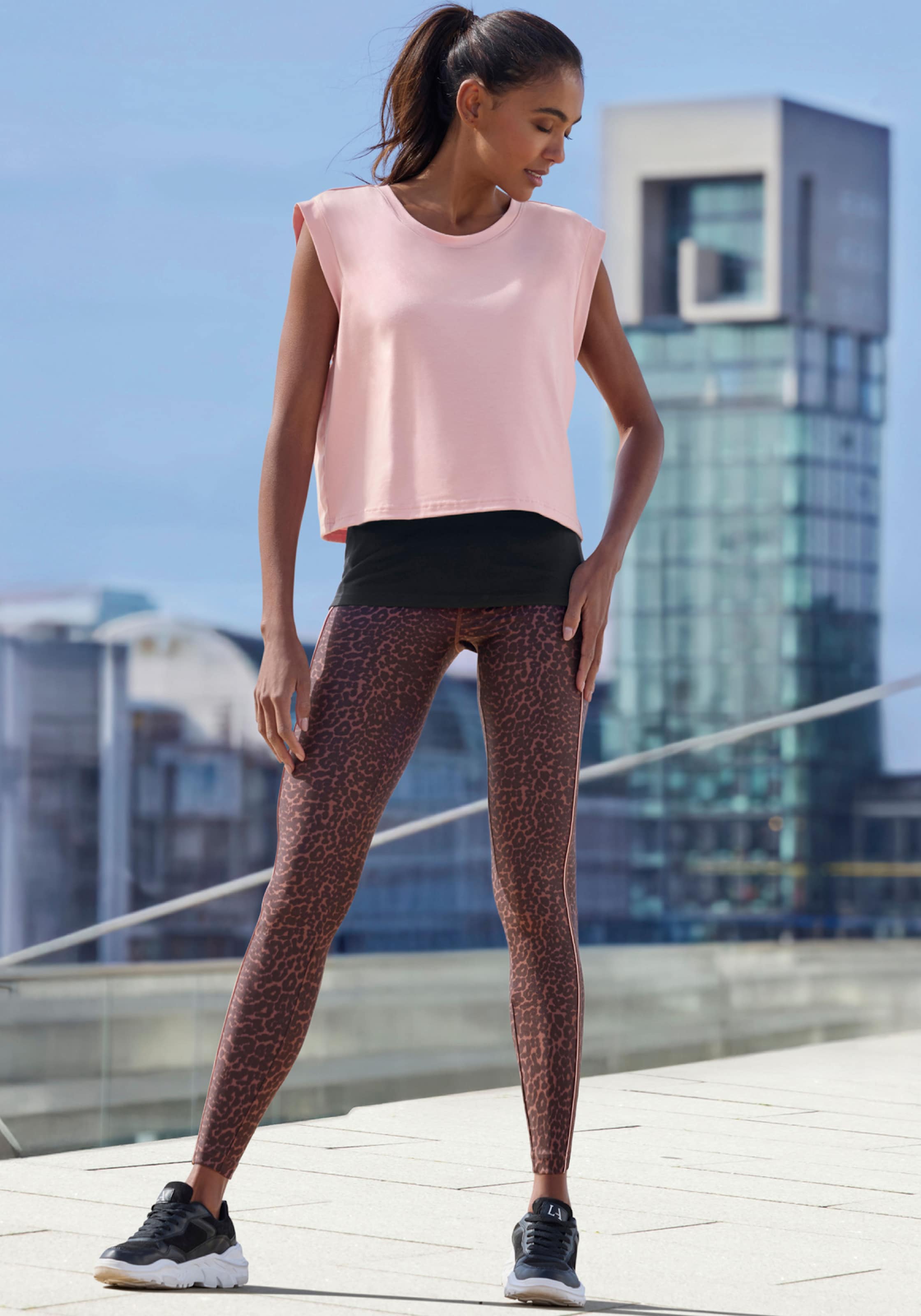 LASCANA ACTIVE Funktionsleggings in braun | heine