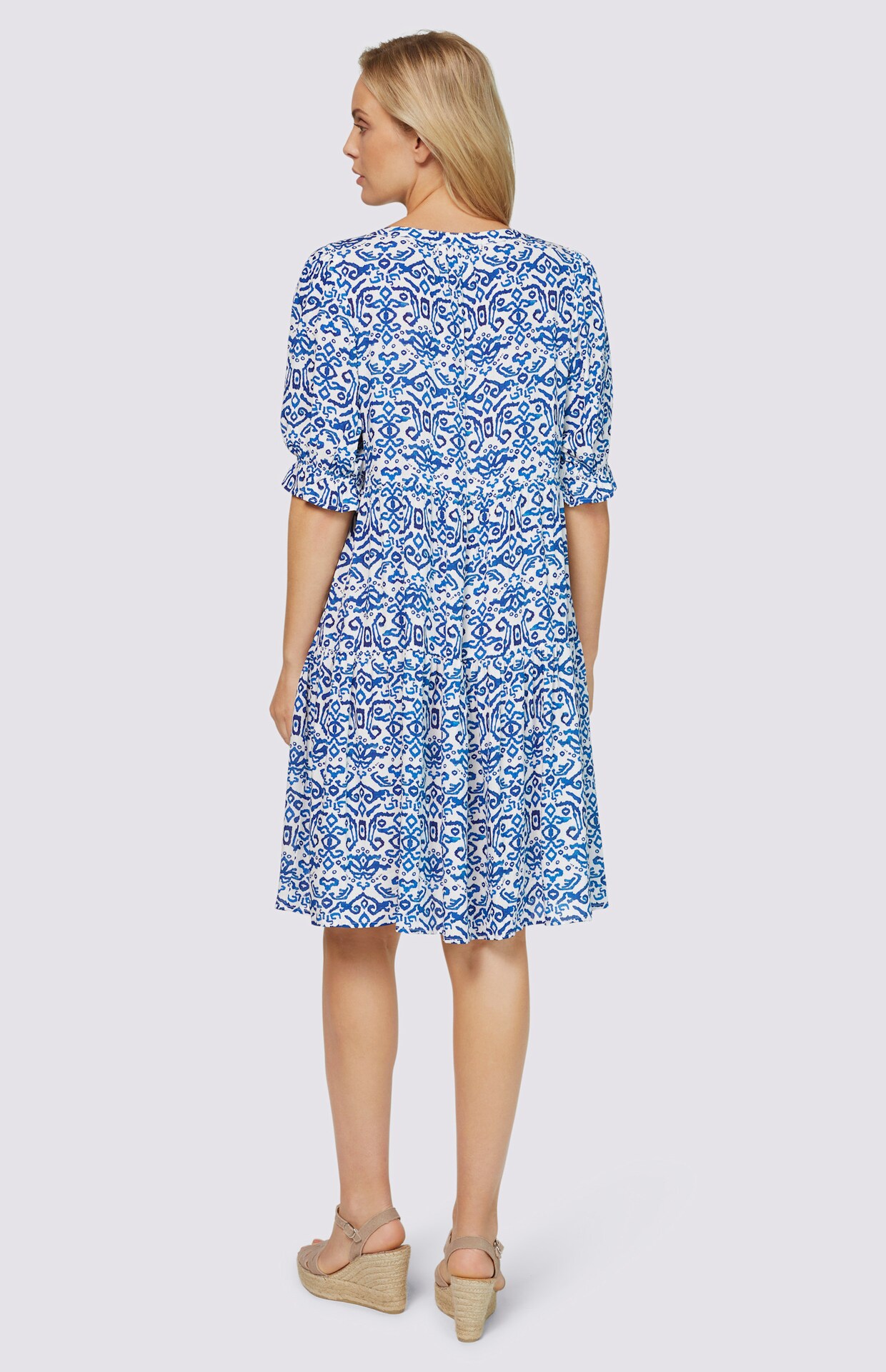 heine Druck-Kleid in ecru-royalblau-gemustert | heine