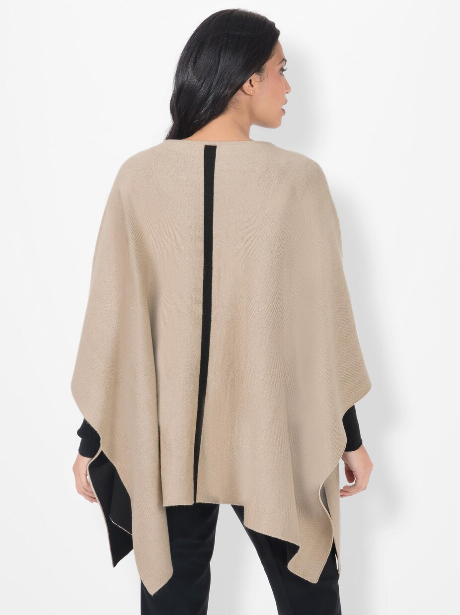 Poncho in beige | heine