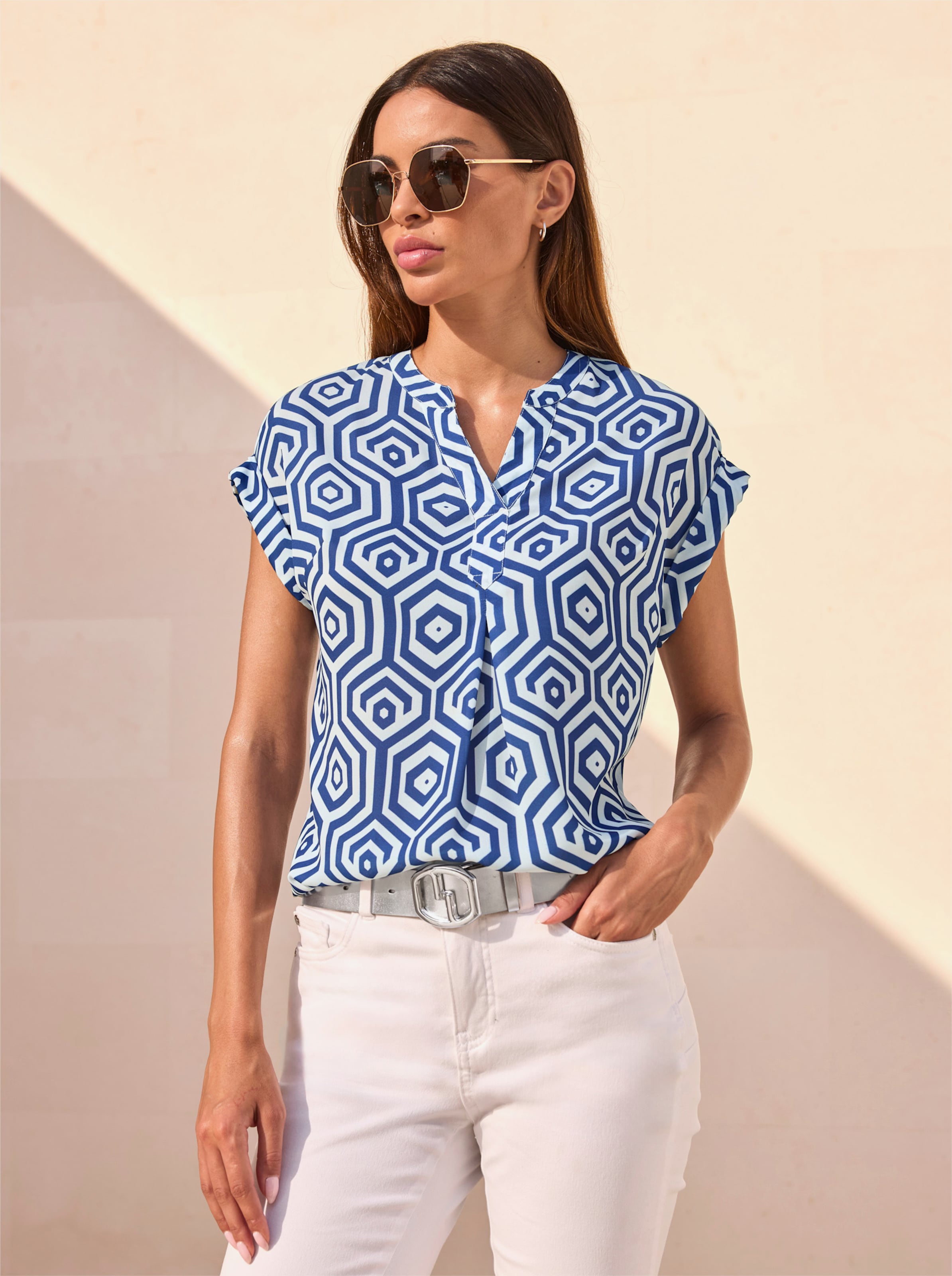 heine Druckbluse in royalblau-weiß-bedruckt | heine