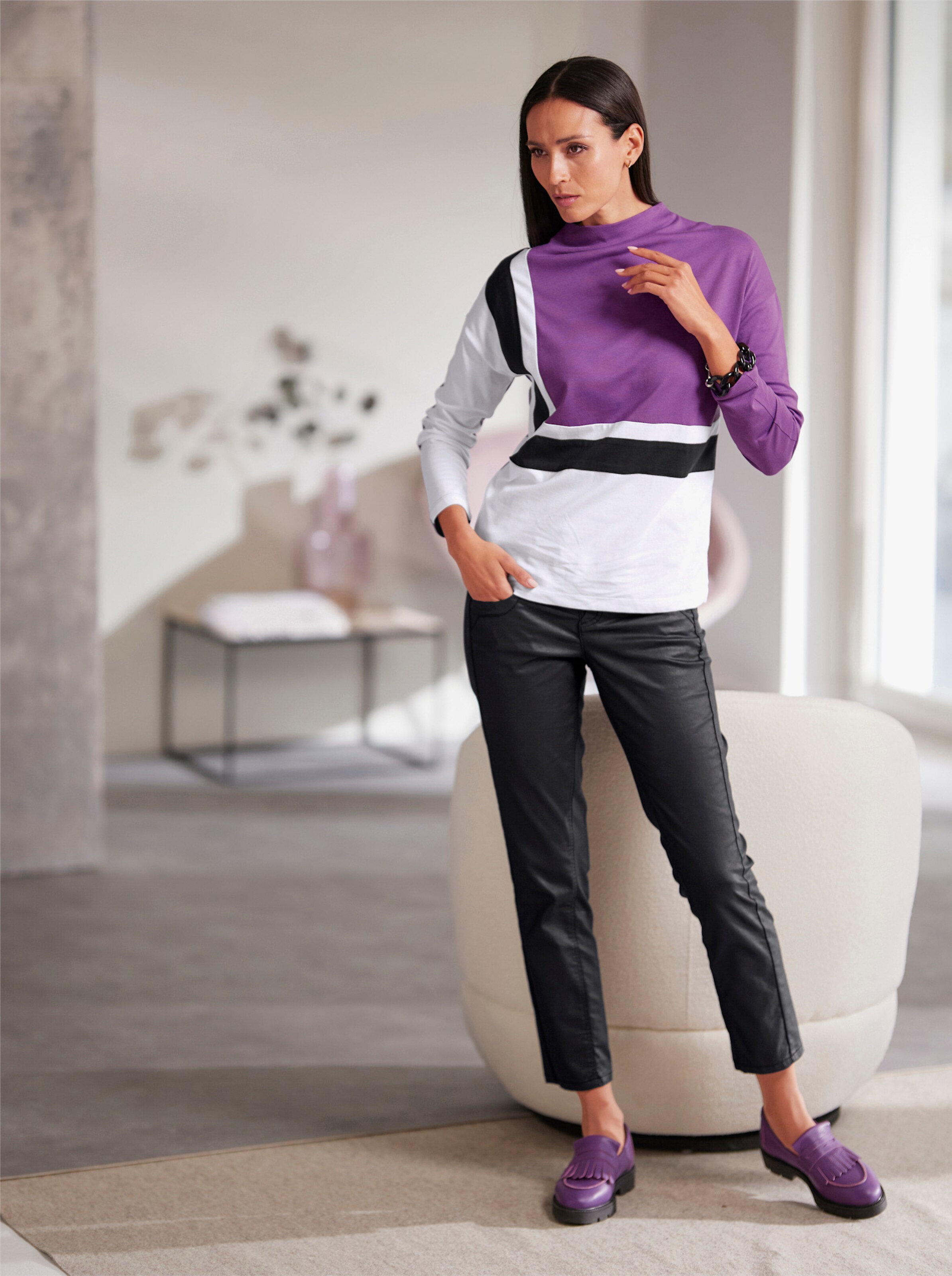 heine Shirt in lila-schwarz-gemustert | heine